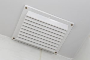 Simple Options to Weatherproof your Log Cabin - Log Cabin Hub